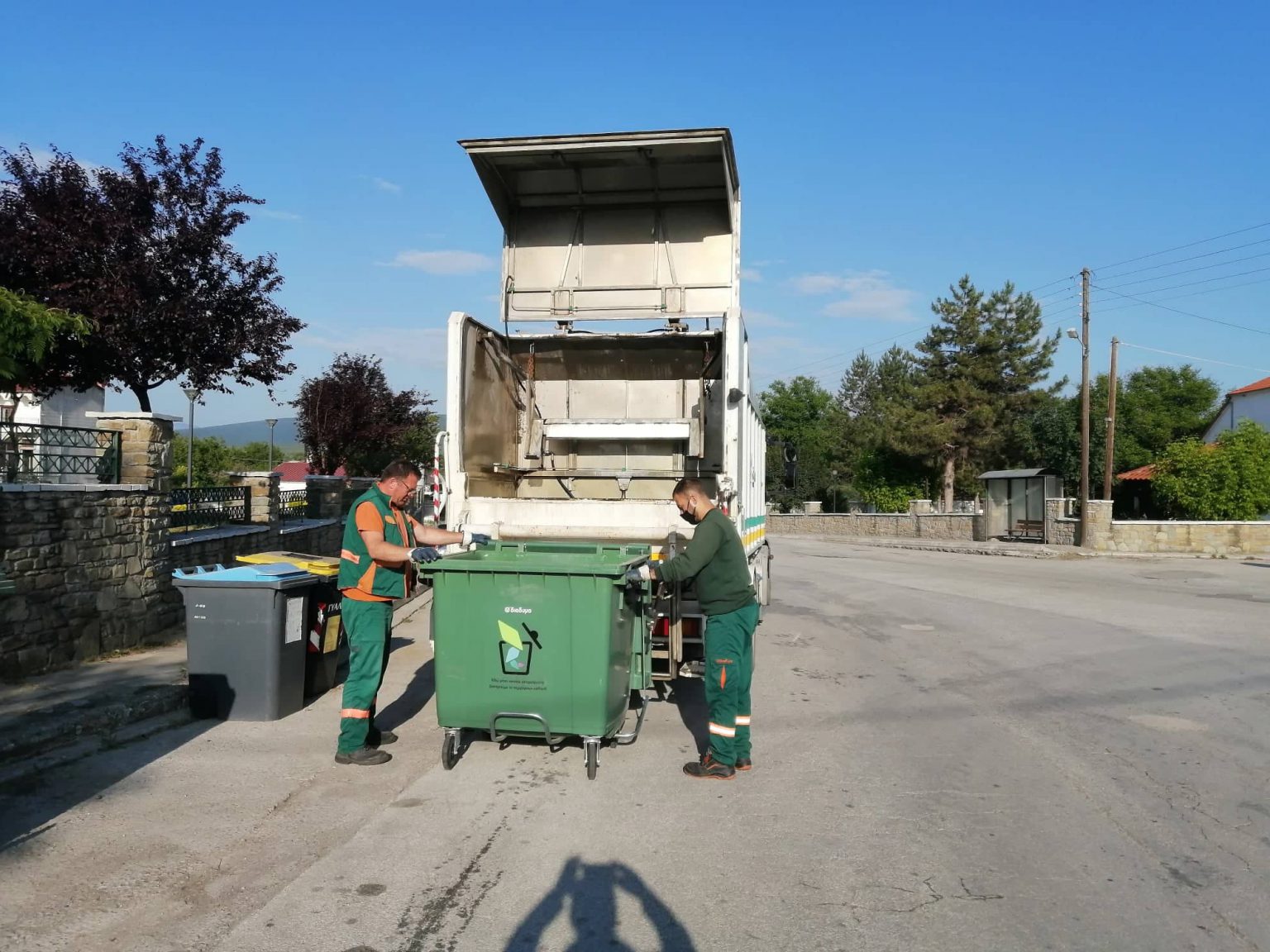 ΑΝΑΚΟΙΝΩΣΗ-ΠΛΥΣΙΜΟ ΤΩΝ ΚΑΔΩΝ ΑΠΟΡΡΙΜΜΑΤΩΝ ΣΤΟ ΔΗΜΟ ΔΕΣΚΑΤΗΣ | Δήμος ...