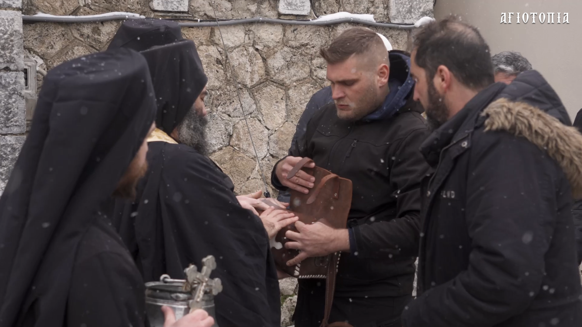 ΜΕΤΑΦΟΡΑ ΤΟΥ ΙΕΡΟΥ ΛΕΙΨΑΝΟΥ ΑΓΙΟΥ ΝΙΚΑΝΟΡΟΣ | Δήμος Δεσκάτης